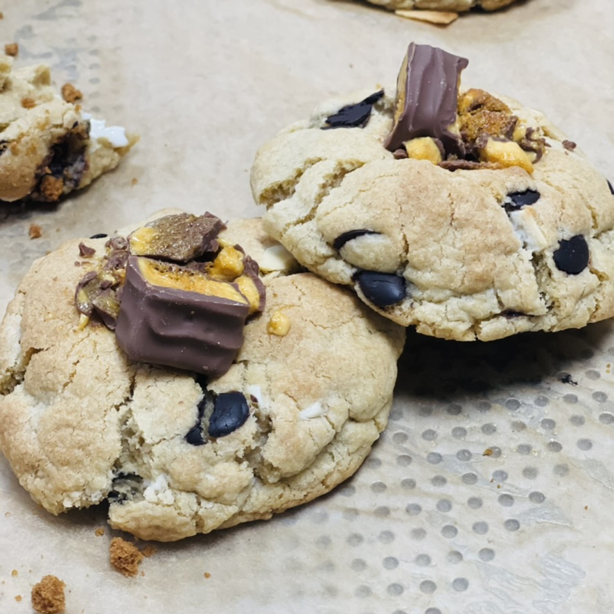 Thicccccc Cookie Box 🍪 🍫 🤤 – Jodie Bakes