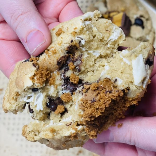 Thicccccc Cookie Box 🍪 🍫 🤤 – Jodie Bakes